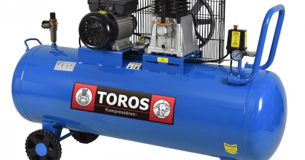 ΑΕΡΟΣΥΜΠΙΕΣΤΗΣ ΜΕ ΙΜΑΝΤΑ 150LT/3,0HP 230V TOROS